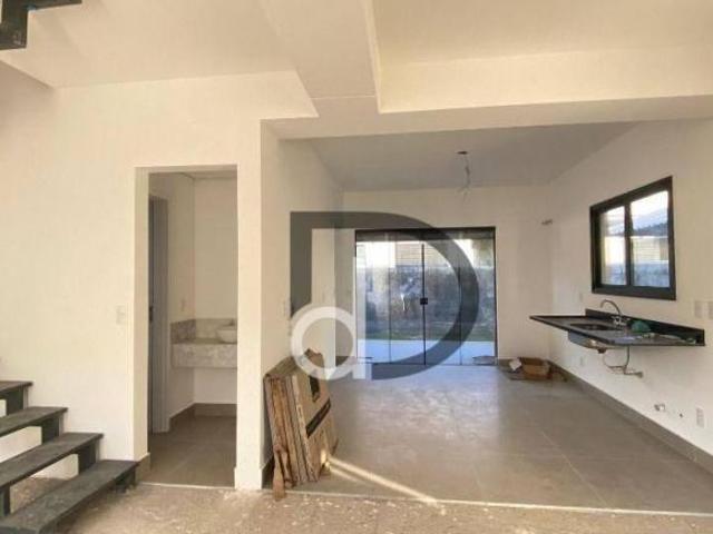 Casa com 3 quartos à venda, 121 m² por R$ 920.000 Jardim Santa Helena Valinhos/SP