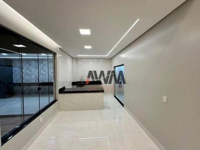 Casa com 3 quartos à venda, 125 m² por R$ 629.000 Setor Garavelo Goiânia/GO