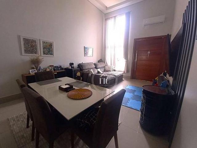 Casa com 3 quartos à venda, 125 m² por R$ 996.000 Condomínio Village Moutonnée Salto/SP