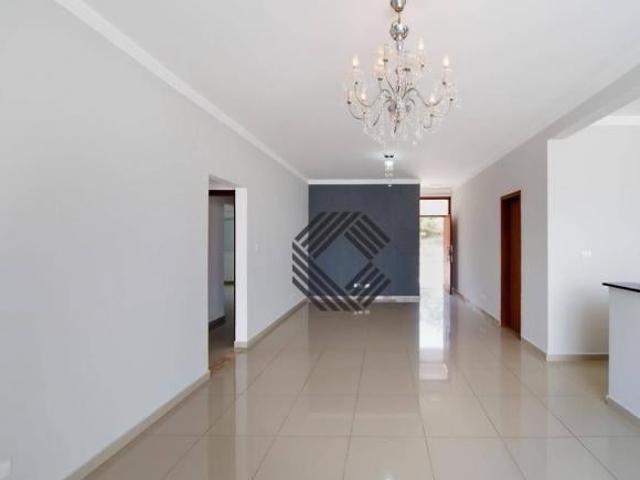 Casa com 3 quartos à venda, 128 m² por R$ 1.500.000 Condomínio Residencial Parque Esplanada Voto