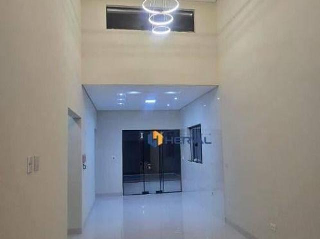 Casa com 3 quartos à venda, 130 m² por R$ 715.000 Jardim Oriental Maringá/PR