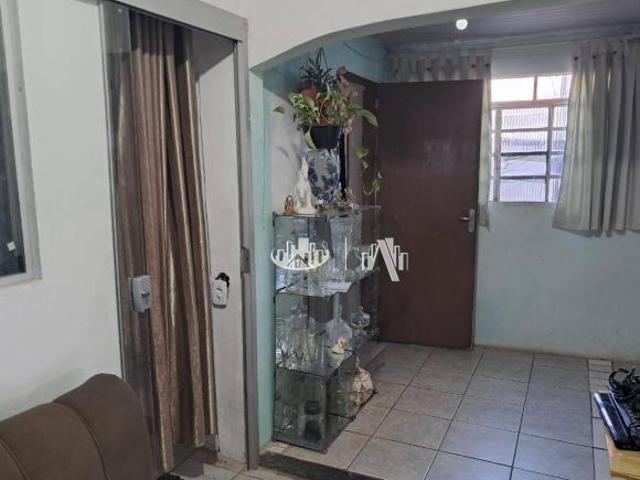 Casa com 3 quartos à venda, 130 m² por R$ 268.000 Aquilles Sthengel Londrina/PR