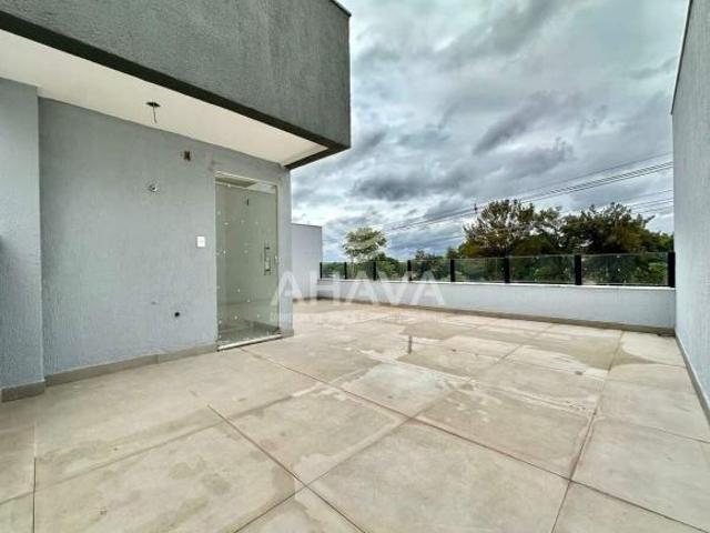 Casa com 3 Quartos à Venda, 135m², Planalto, próximo à Avenida Pedro I