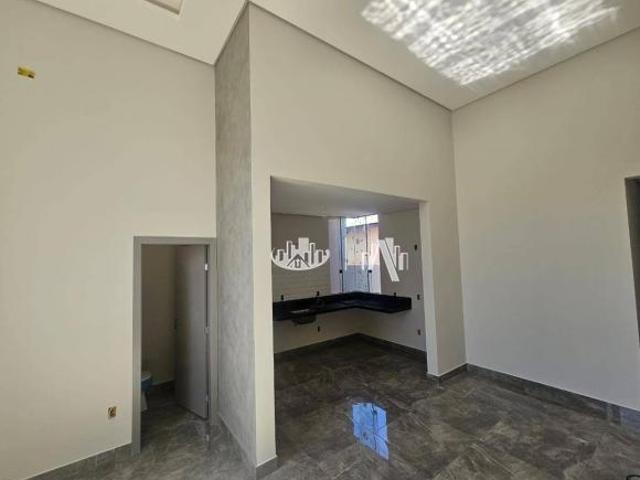 Casa com 3 quartos à venda, 136 m² por R$ 795.000 Dom Pedro Londrina/PR