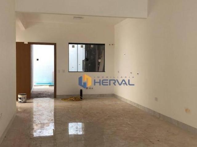 Casa com 3 quartos à venda, 140 m² por R$ 790.000 Jardim Espanha Maringá/PR