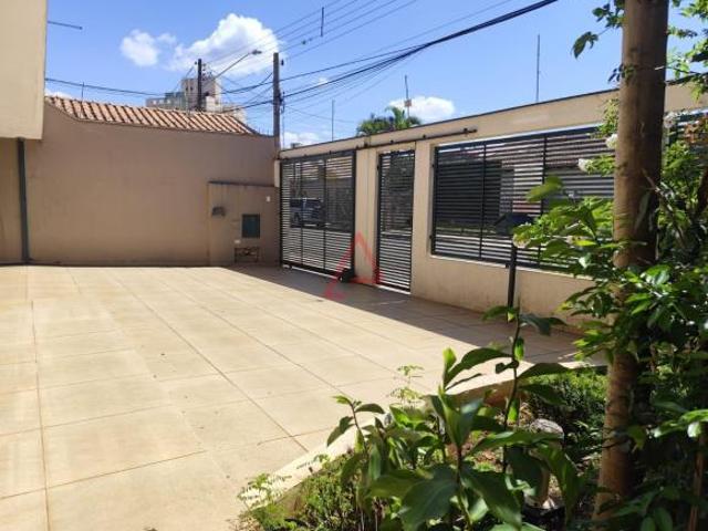 Casa com 3 Quartos à Venda, 140m² por R$750.000,00, Jardim Adriana II, Londrina PR