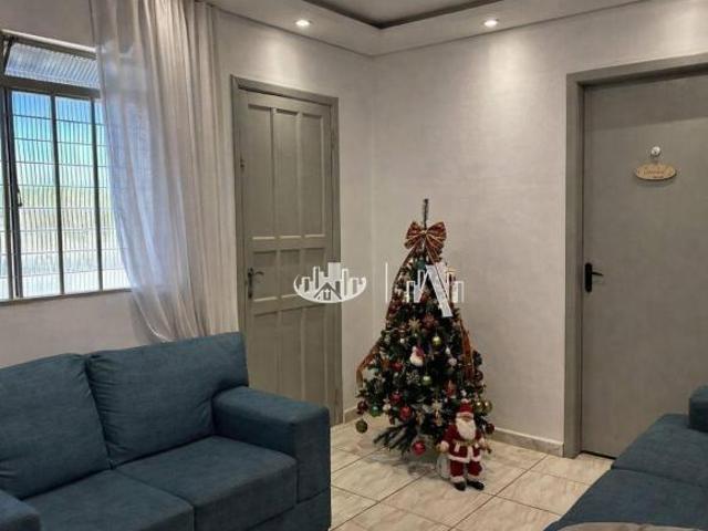 Casa com 3 quartos à venda, 142 m² por R$ 328.000 Jardim do Sol Londrina/PR