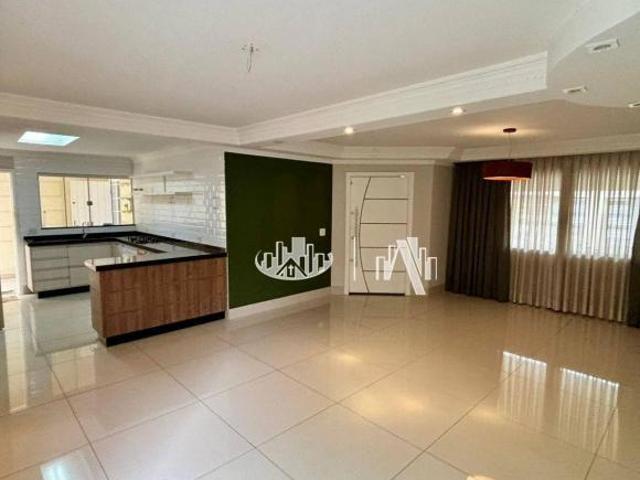 Casa com 3 quartos à venda, 143 m² por R$ 865.000 Jardim Novo Sabará Londrina/PR