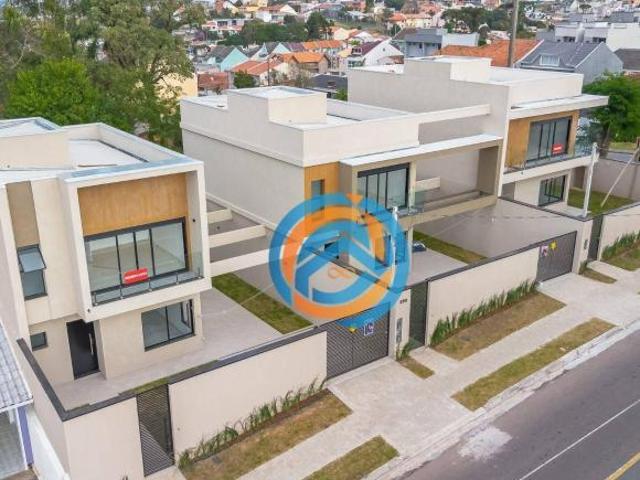 Casa com 3 quartos à venda, 145 m² por R$ 992.900 Uberaba Curitiba/PR