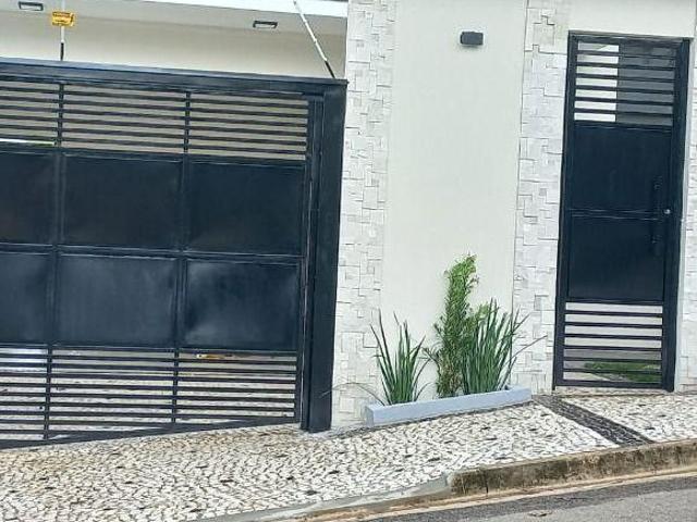 Casa com 3 quartos à venda, 147 m² por R$ 1.100.000 Jardim das Videiras Vinhedo/SP