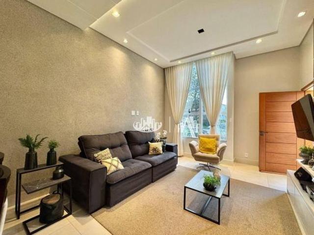 Casa com 3 quartos à venda, 149 m² por R$ 1.350.000 Condomínio Golden Hill Londrina/PR
