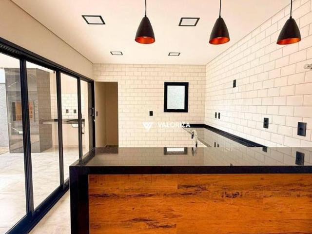 Casa com 3 quartos à venda, 153 m² por R$ 1.120.000 Helena Maria Jardim Residencial Sorocaba/SP