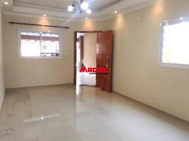Casa com 3 Quartos à venda, 155m² Jardim das Indústrias