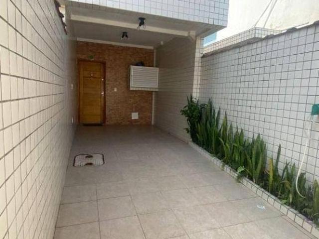 Casa com 3 quartos à venda, 156 m² por R$ 860.000 Campo Grande Santos/SP