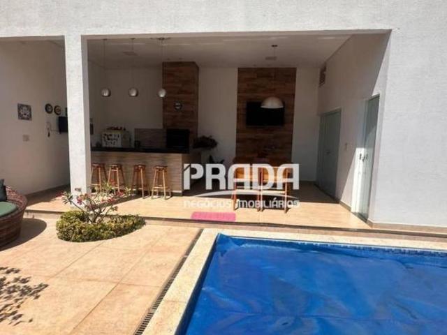 Casa com 3 quartos à venda, 157 m² Laranjeiras Uberlândia/MG