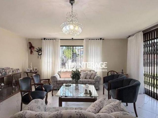 Casa com 3 quartos à venda, 159 m² por R$ 1.650.000 Santa Felicidade Curitiba/PR