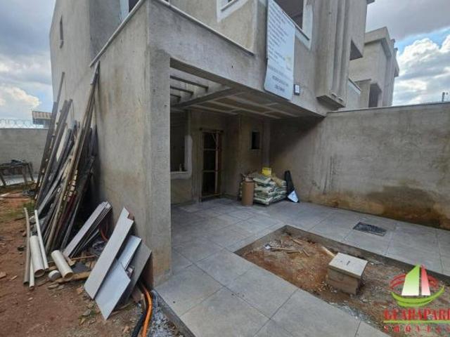 Casa com 3 quartos à venda, 161 m² por R$ 1.090.000 Itapoã Belo Horizonte/MG