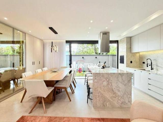 Casa com 3 Quartos à venda, 166 m² por R$ 2.200.000 Pilarzinho Curitiba/PR