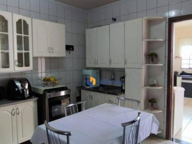 Casa com 3 quartos à venda, 169 m² por R$ 750.000 Jardim Tupinambá Maringá/PR