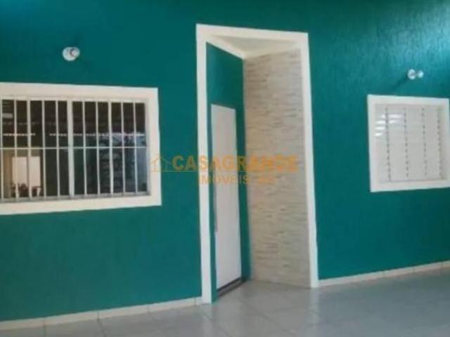 Casa com 3 quartos à venda 170 m² Jardim Minas Gerais