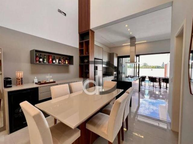 Casa com 3 quartos à venda, 175 m² por R$ 1.990.000 Condomínio Residencial Mont’ Alcino Valinhos