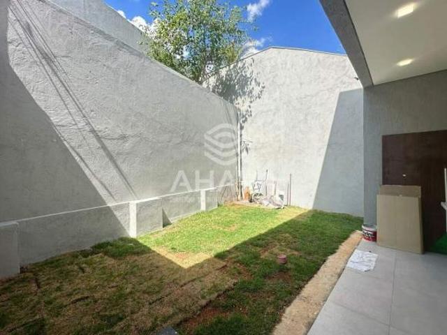 Casa com 3 Quartos à Venda, 180m²