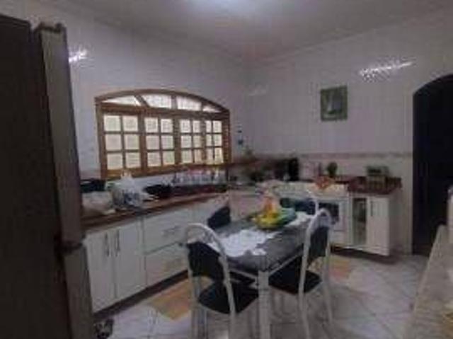 Casa com 3 quartos à venda, 181 m² por R$ 680.000 Jardim Santa Mena Guarulhos/SP