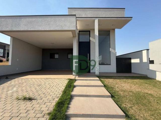 Casa com 3 quartos à venda, 190 m² por R$ 1.000.000 Condomínio Residencial Jardim Recanto das Água