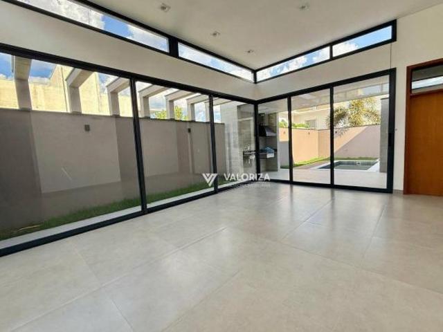 Casa com 3 quartos à venda, 190 m² por R$ 1.950.000 Condomínio Mont Blanc Sorocaba/SP