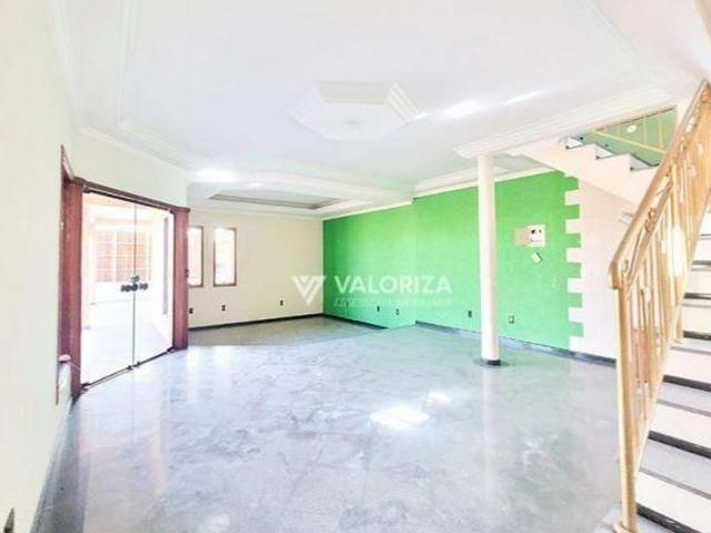 Casa com 3 quartos à venda, 192 m² por R$ 780.000 Vila Domingues Votorantim/SP