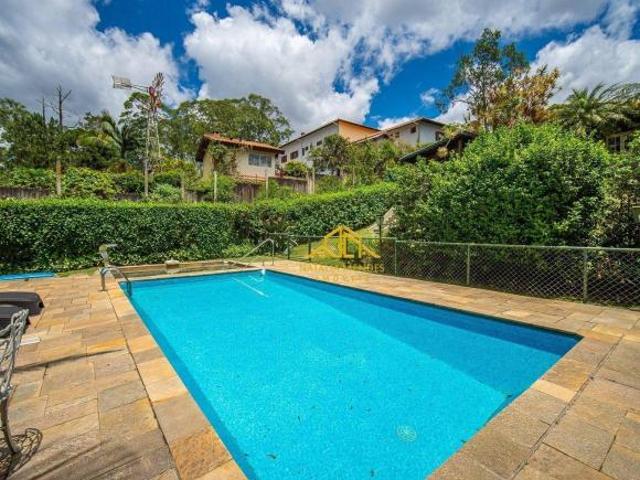 Casa com 3 quartos à venda, 193 m² por R$ 1.200.000 Granja Viana – Residencial Jardim Algarve Co