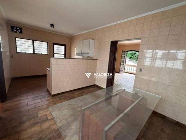 Casa com 3 quartos, 196 m² venda por R$ 749.000 ou aluguel por R$ 4.628/mês Jardim Emília Soro