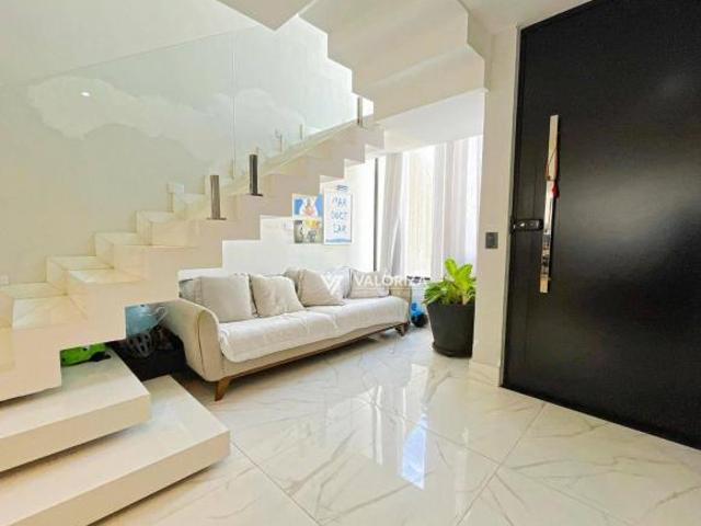 Casa com 3 dormitórios à venda, 199 m² por R$ 1.010.000,00 Condomínio Horto Florestal Villagio S