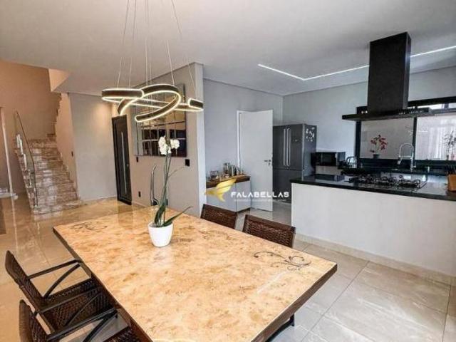 Casa com 3 quartos à venda, 200 m² por R$ 2.500.000 Jardim Samambaia Jundiaí/SP