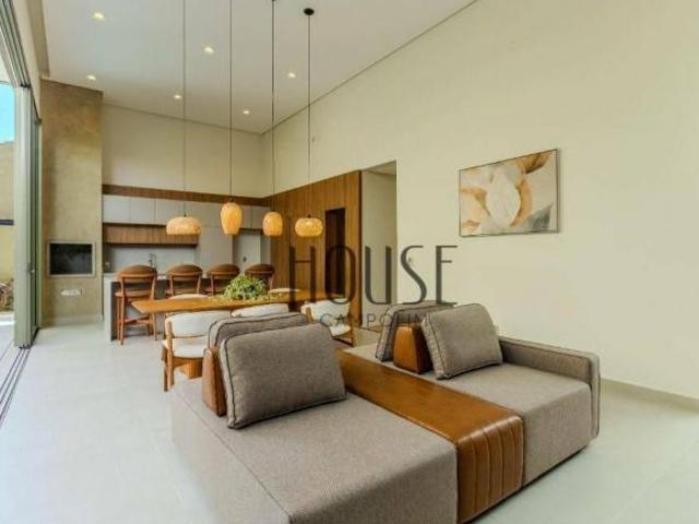 Casa com 3 quartos à venda, 205 m² Condomínio Belvedere I Votorantim/SP