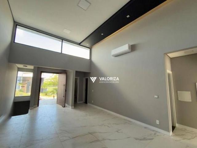 Casa com 3 quartos à venda, 210 m² por R$ 1.600.000 Residencial Sun Lake Sorocaba/SP