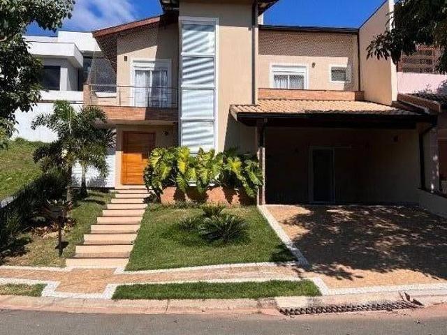 Casa com 3 quartos à venda, 215 m² por R$ 1.690.000 Condomínio Madre Maria Vilac Roncáglia Val