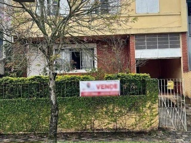 Casa com 3 quartos à venda, 220 m² por R$ 1.200.000 Seminário Curitiba/PR