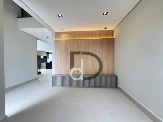 Casa com 3 quartos à venda, 220 m² por R$ 2.100.000 Condomínio Reserva dos Jatobás Louveira/SP