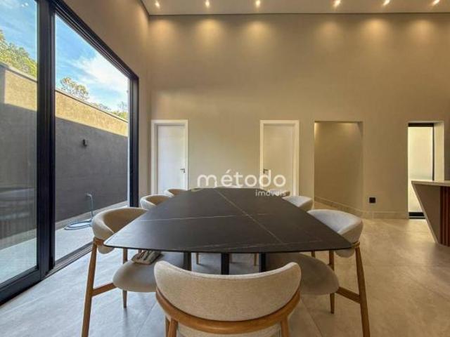 Casa com 3 quartos à venda, 222 m² por R$ 1.950.000 Bairro Centro Guararema/SP