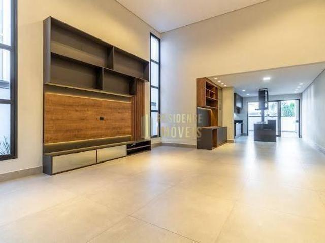 Casa com 3 quartos à venda, 230 ² Alphaville Nova Esplanada Votorantim/SP