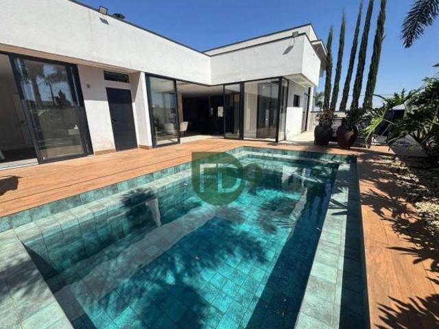 Casa com 3 quartos à venda, 240 m² por R$ 2.600.000 Loteamento Residencial Jardim Villagio Ameri