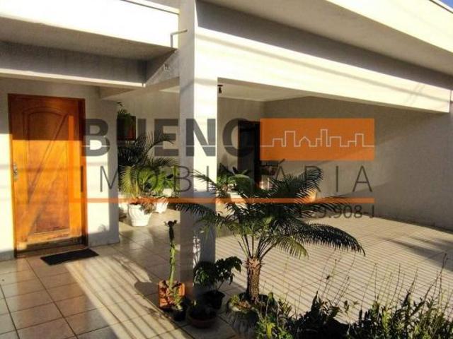 Casa com 3 quartos à venda, 243 m² por R$ 690.000 Vila Linópolis I Santa Bárbara D&apos Oeste/SP