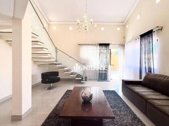 Casa com 3 quartos à venda, 249 m² por R$ 1.750.000 Santa Felicidade Curitiba/PR
