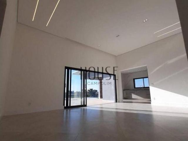 Casa com 3 quartos à venda, 250 m² Condomínio Village Ipanema Araçoiaba da Serra/SP