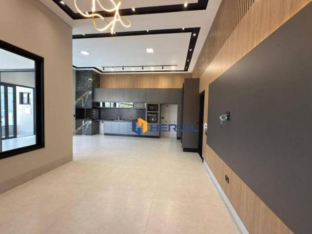 Casa com 3 quartos à venda, 250 m² por R$ 2.100.000 Jardim Paris III Maringá/PR