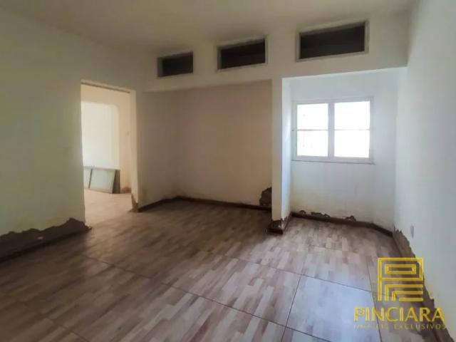 Casa com 3 quartos à venda, 250 m² por R$ 397.000 Mutuá São Gonçalo/RJ