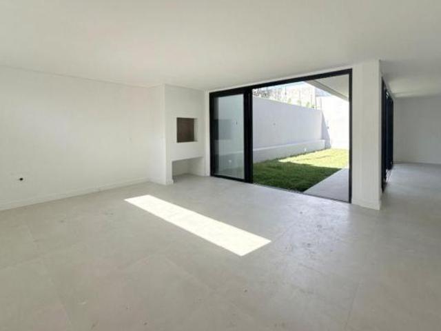 Casa com 3 quartos à venda, 256 m² por R$ 3.100.000 Santo Inácio Curitiba/PR