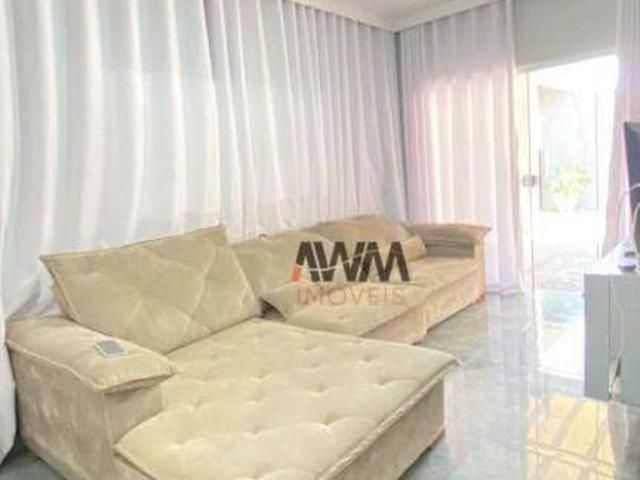Casa com 3 quartos à venda, 258 m² por R$ 650.000 São Francisco Goiânia/GO