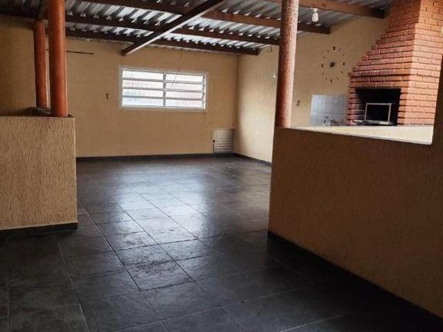 Casa com 3 quartos à venda, 260 m² por R$ 695.000 Vila Barros Guarulhos/SP